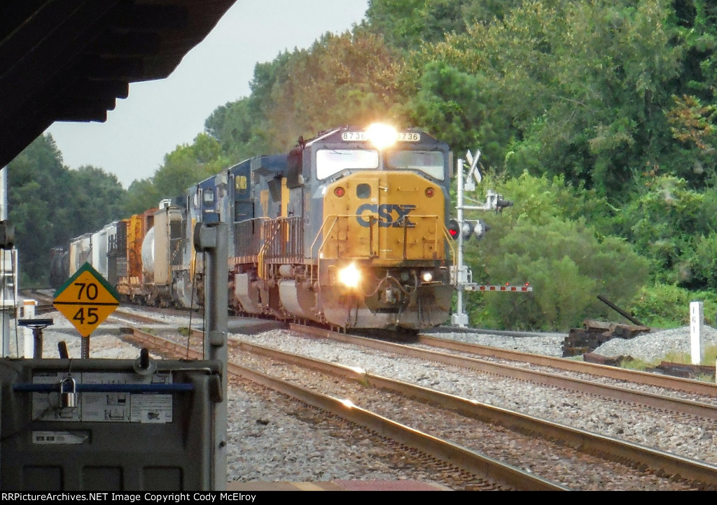 Southbound CSX at Selma
